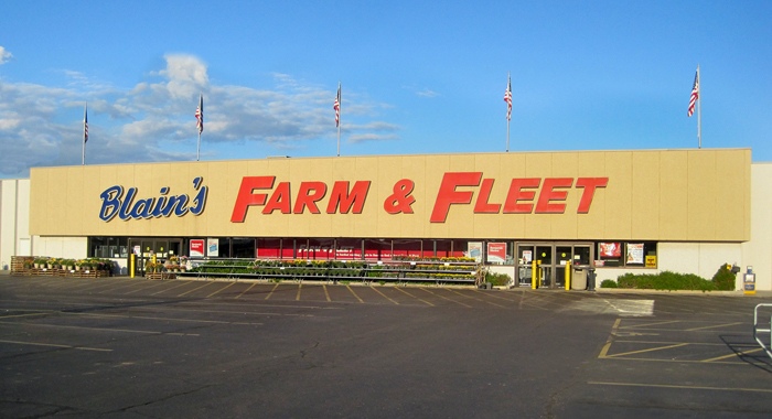 Blain's Farm & Fleet Automotive Service Center of Baraboo, WI